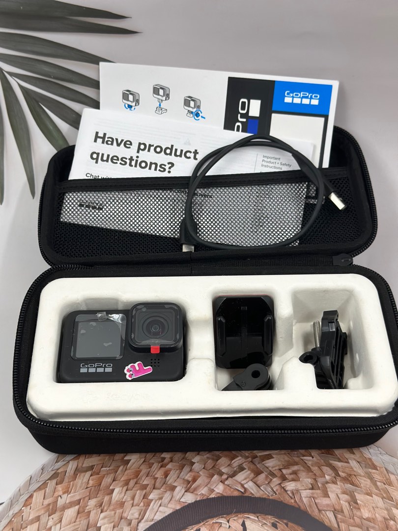 Go Pro Hero 9 Black 5K 20MP Original Complete set with HardCase, Photography, Cameras on Carousell