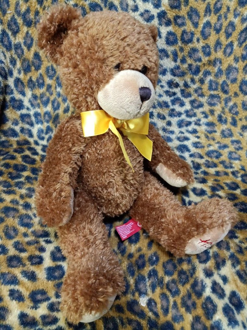 HAMLEY'S CLASSIC TEDDY BEAR YELLOW BOW SOFT FLUSH TOY, Hobbies & Toys ...
