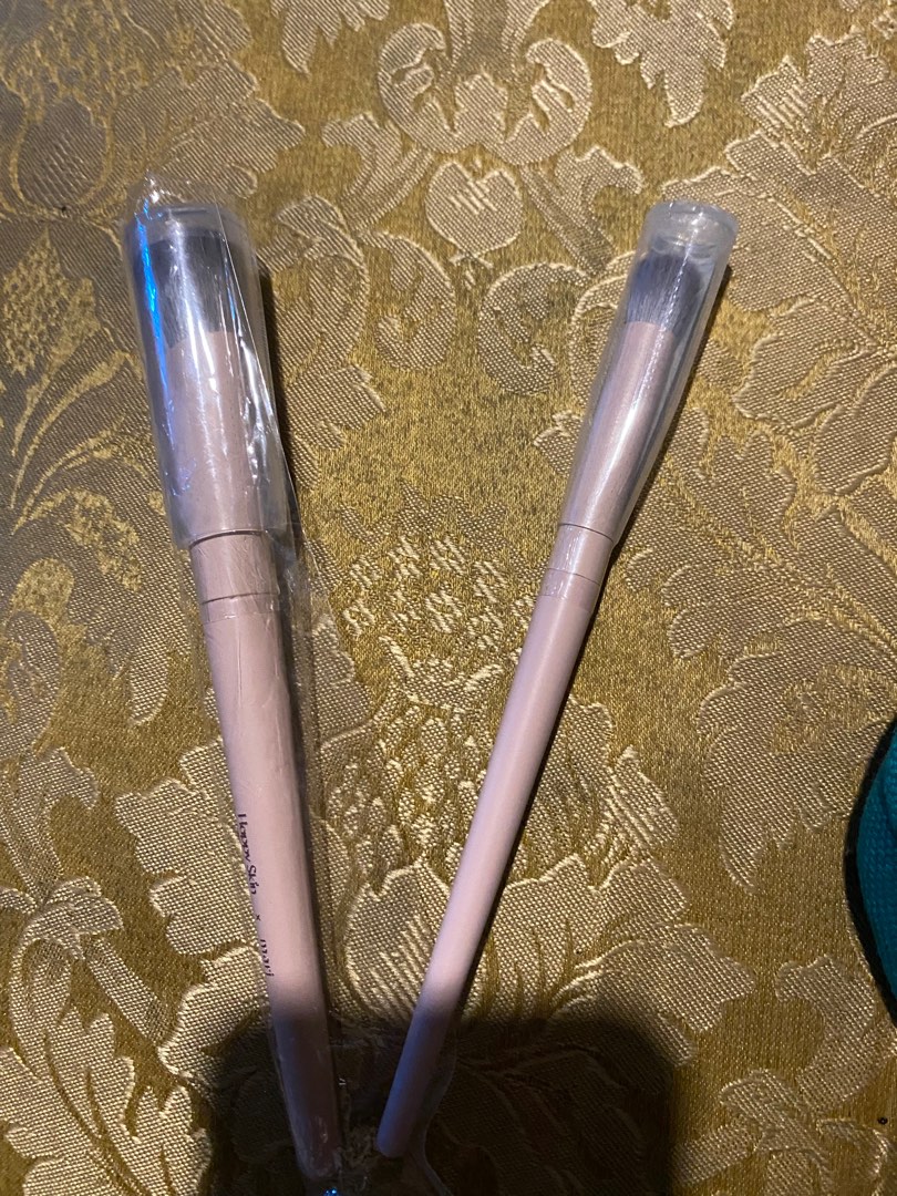 happy skin x marj concealer and cream brushes, Beauty & Personal Care ...