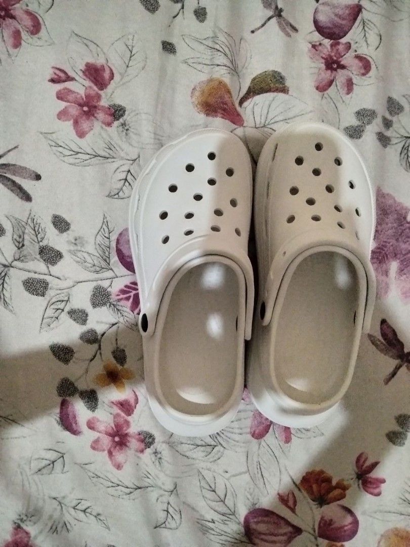 High crocs, Women's Fashion, Footwear, Slippers and slides on Carousell