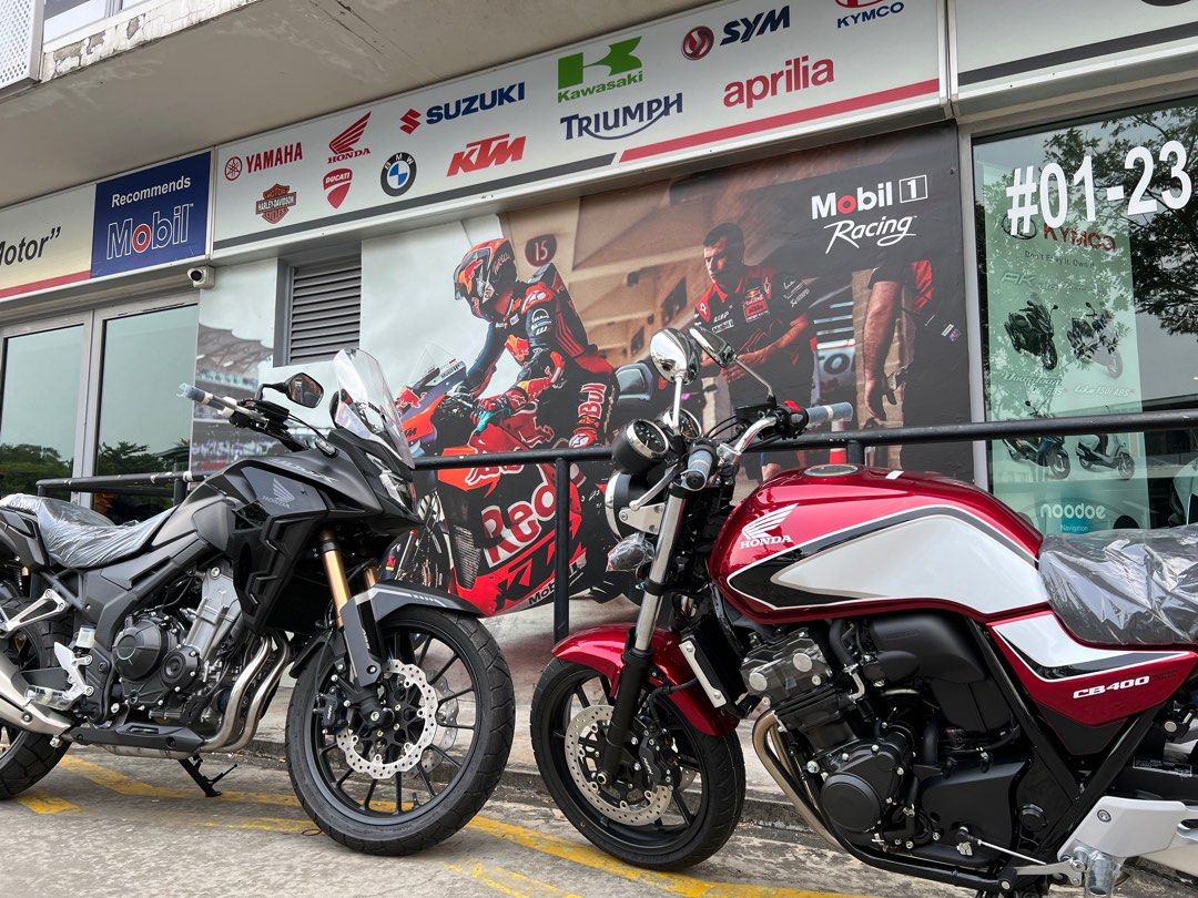 Honda CB400 X & CB400 SF, Motorcycles, Motorcycles for Sale, Class 2A on Carousell