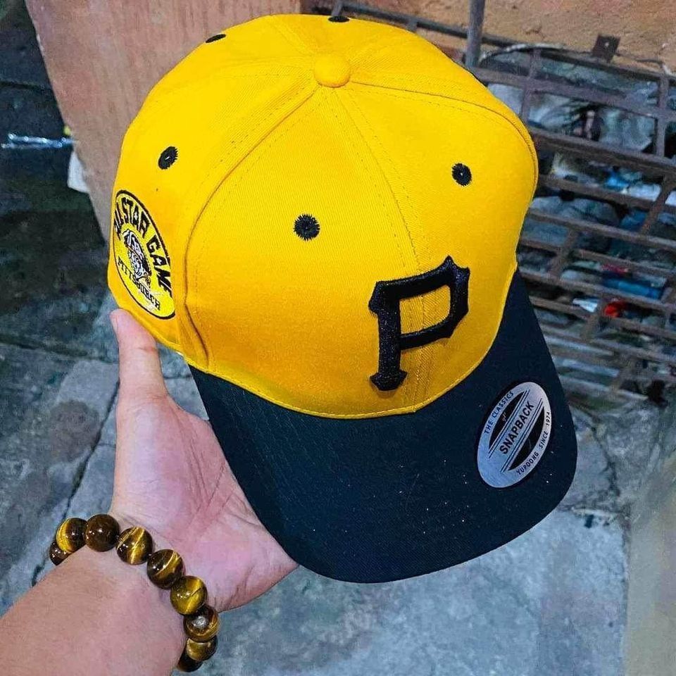 HQR Vintage NBA, MBL, NFL Caps, Men's Fashion, Watches & Accessories ...