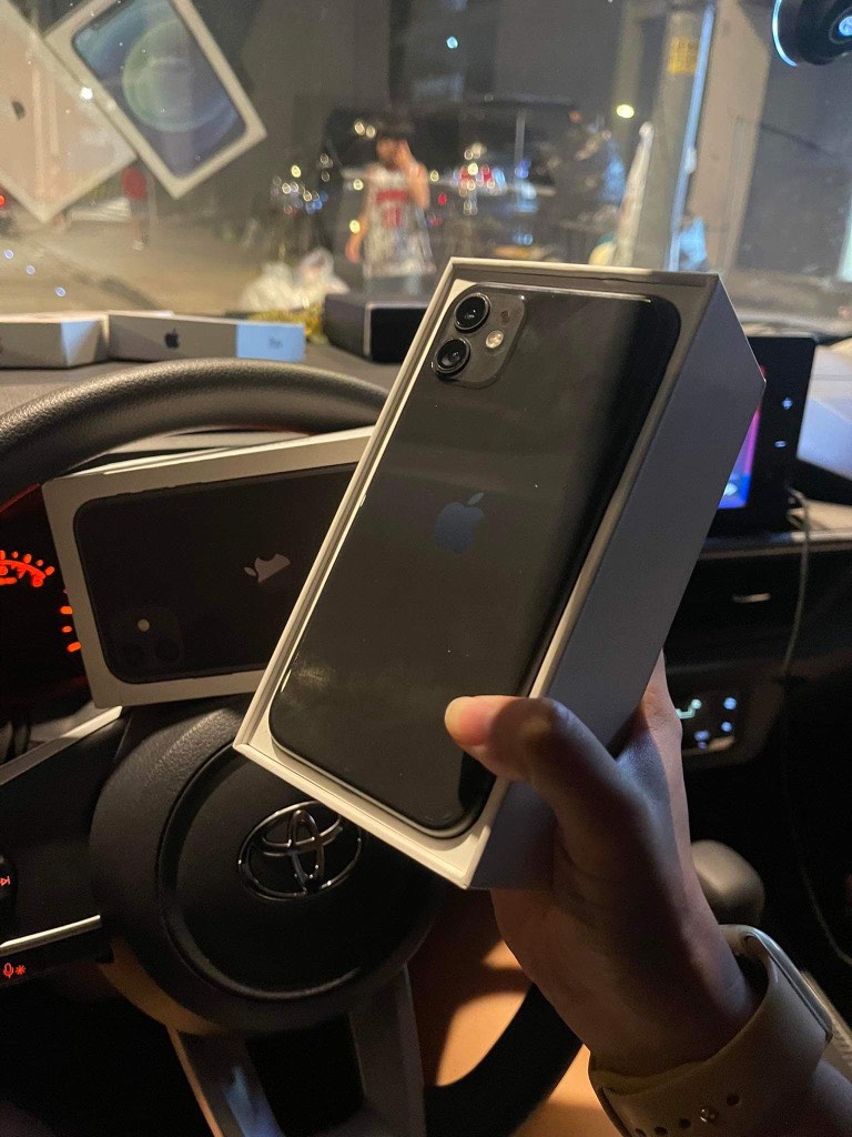 IPHONE 11 128GB WITH BOX SAME IMEI SMARTLOCKED NTC APPROVED UNLI RESET ...