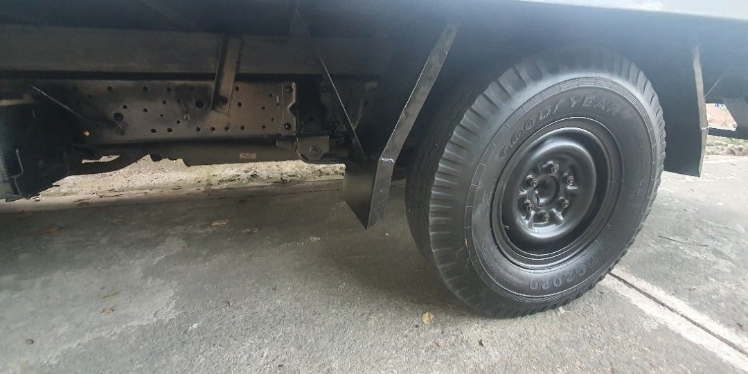 Isuzu NHR Aluminum Van Manual, Cars for Sale, Used Cars on Carousell