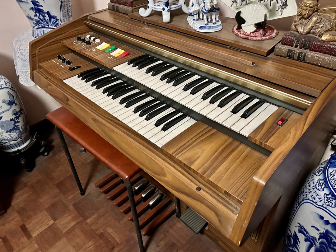 KAWAI Electric Organ, Hobbies & Toys, Music & Media, Musical Instruments on Carousell