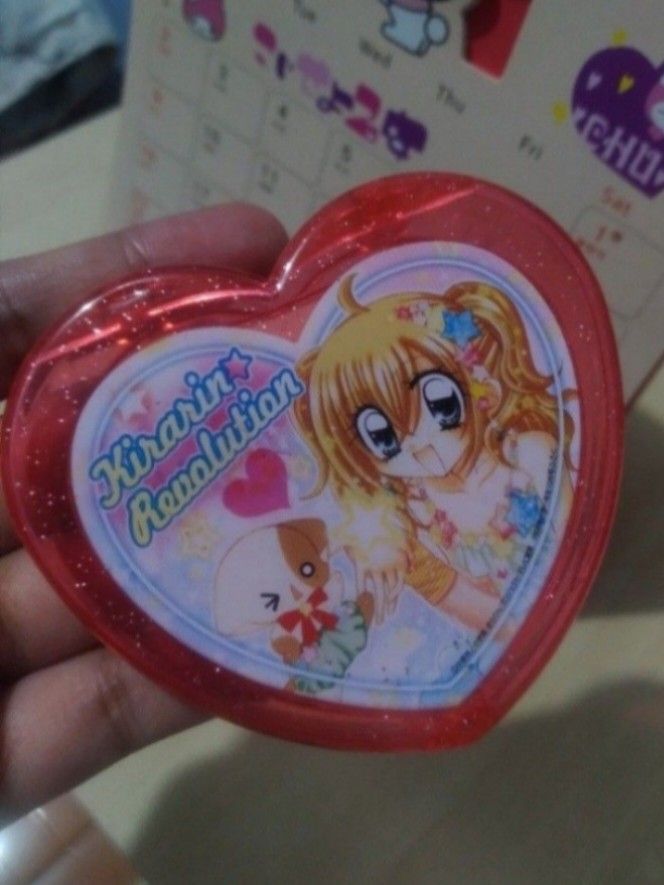 Kirarin mirror compact 1, Hobbies & Toys, Memorabilia & Collectibles, Fan Merchandise on Carousell