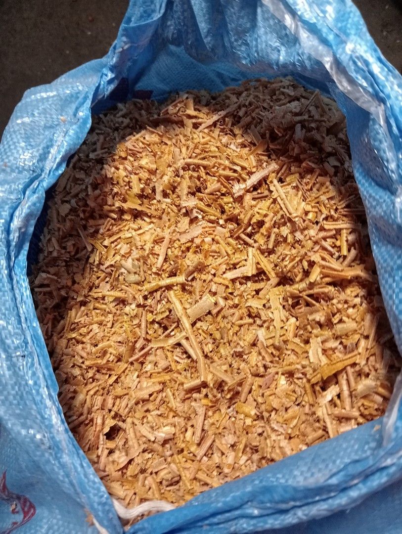 Kusot wood dust, Furniture & Home Living, Gardening, Soil & Fertilisers ...