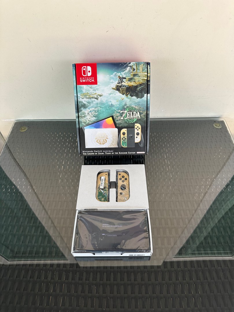 Limited Edition Nintendo Switch OLED Zelda Edition + 11 months Local ...