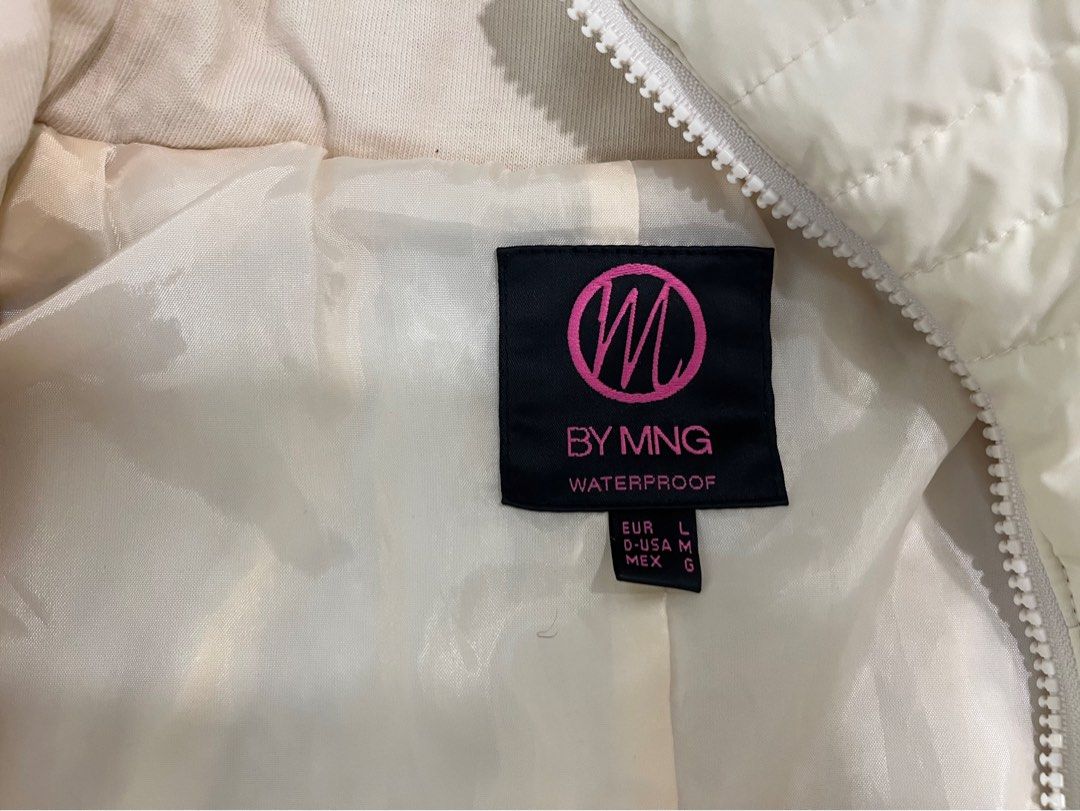 Mango cream puffy jacket, Women's Fashion, Coats, Jackets and Outerwear ...