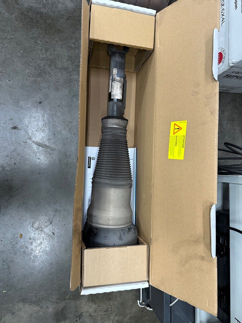 Mercedes Benz Front Air Suspension Strut (Airmatic front) S400 W222 ...