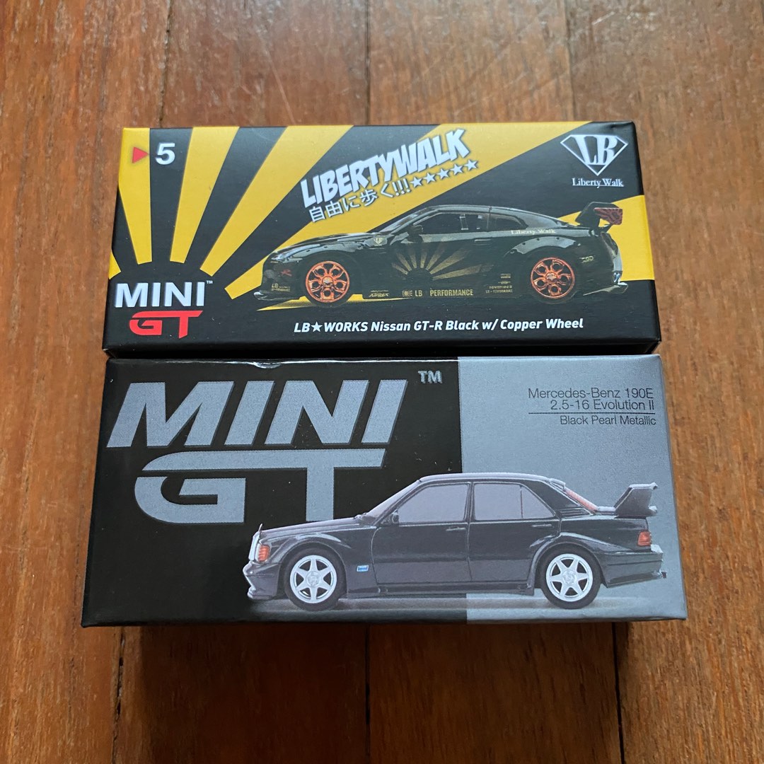 Mini GT LB works liberty walk wide body nissan GTR R35 black with ...