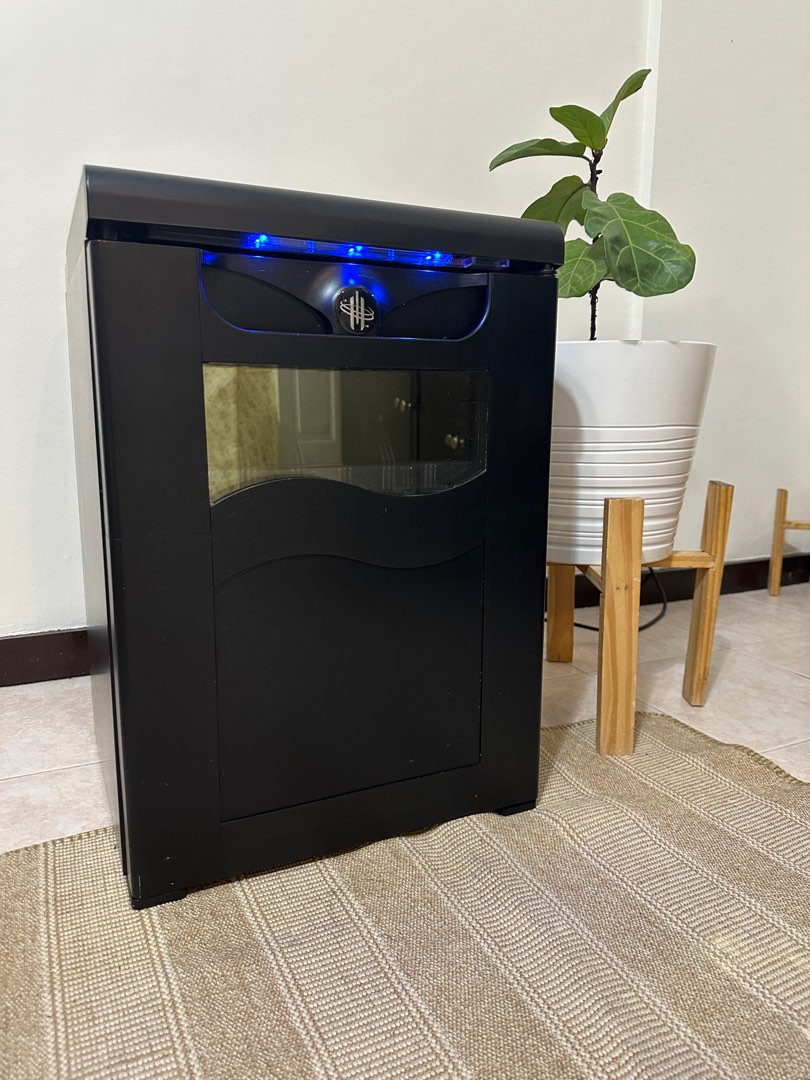 Minibar Systems Glass-front Mirror Refrigerator SMARTCUBE: 40I ...