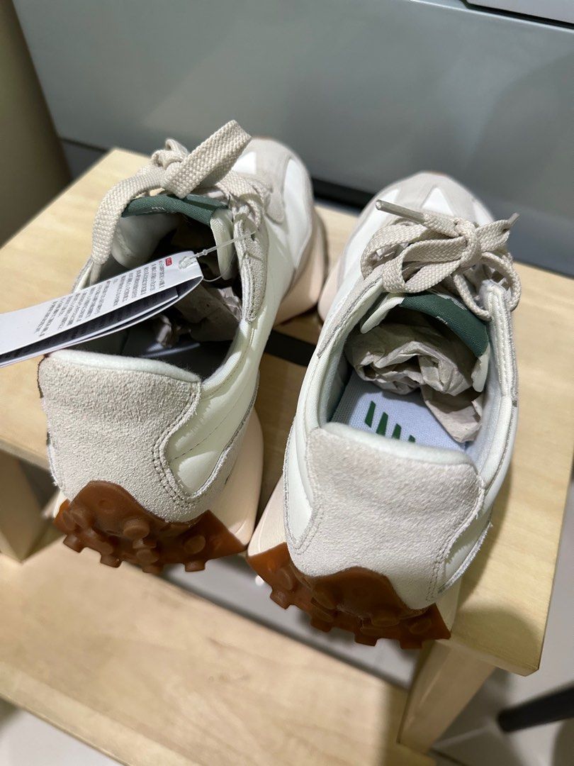 New Balance NB 327, Men's Fashion, Footwear, Sneakers on Carousell
