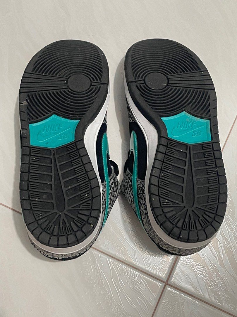 Nike sb elephant dunk, Men's Fashion, Footwear, Sneakers on Carousell