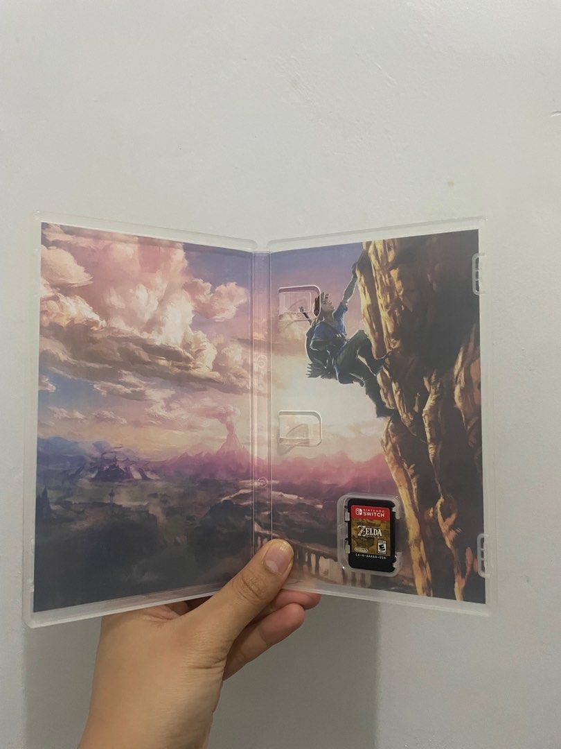 Nintendo Switch - Zelda Breath of the Wild (BOTW), Attack on Titan 2 ...