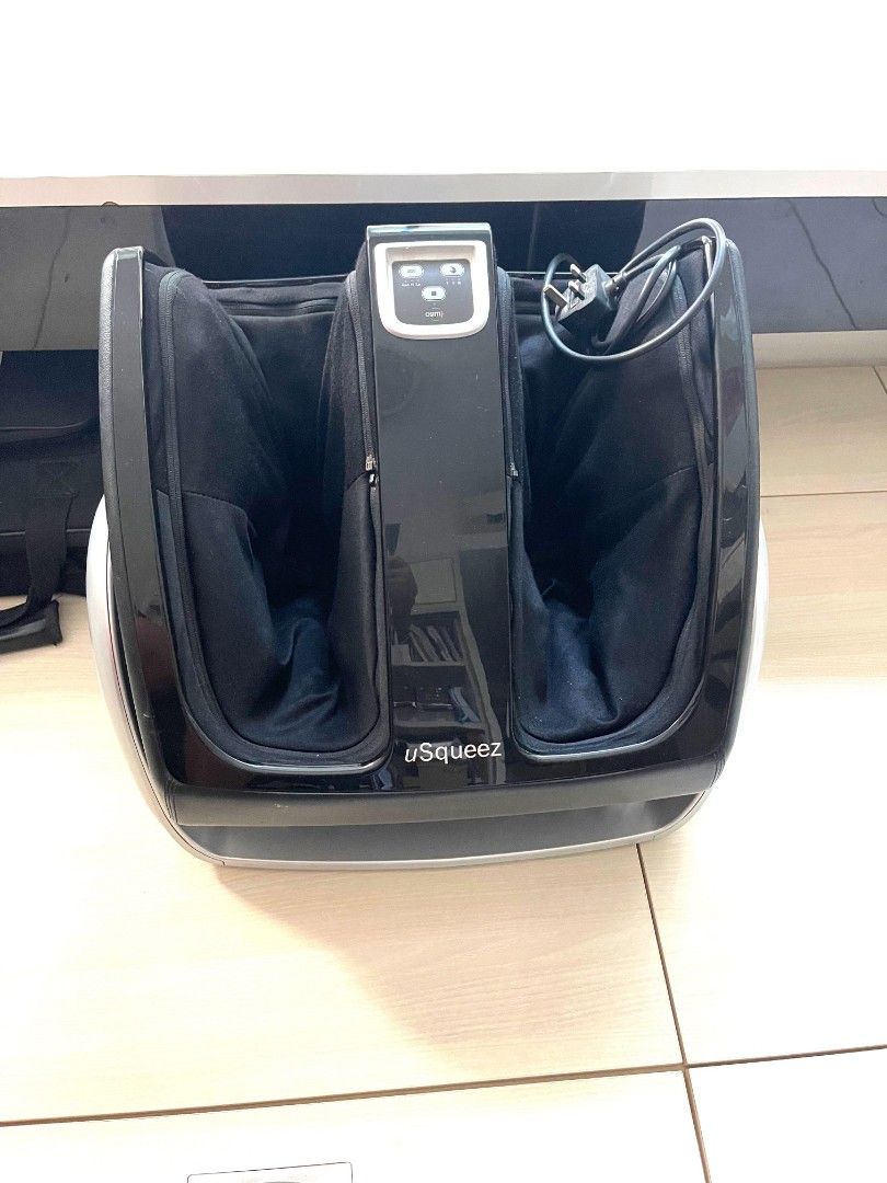 Osim Usqueez foot massage, Health & Nutrition, Massage Devices on Carousell