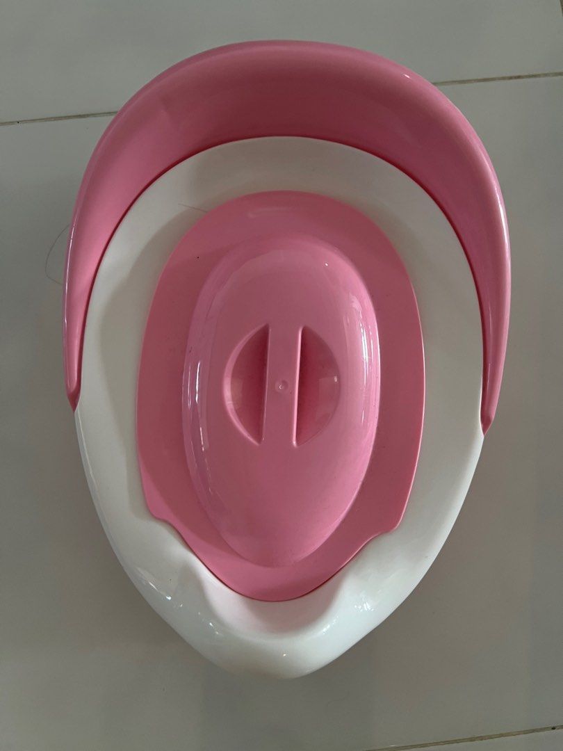 Pink potty, Babies & Kids, Bathing & Changing, Toilet Training on Carousell