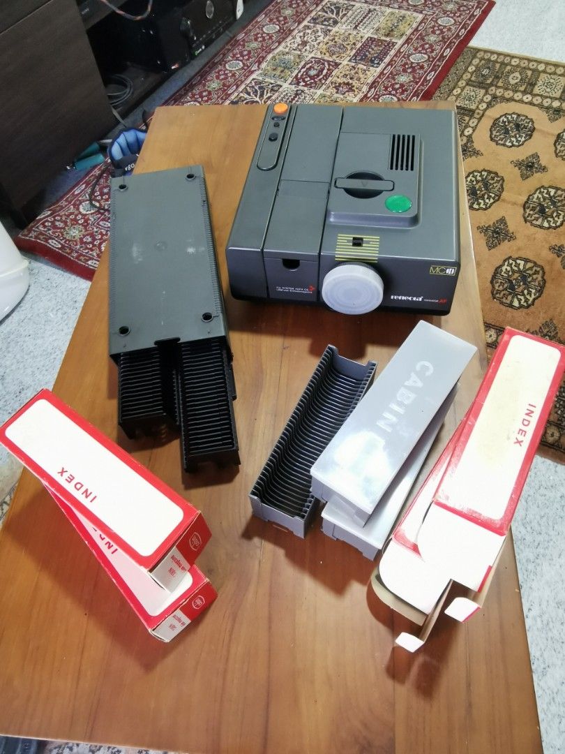 Reflecta Diamator AF Slide Projector made in Germany, TV & Home ...