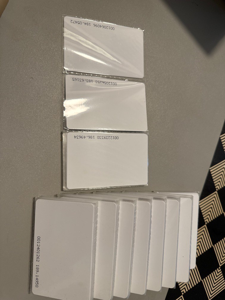 RFID ID / EM Card 門口密碼機拍卡 空白卡, 傢俬＆家居, 保安及門鎖 , 門鎖、門、閘 - Carousell