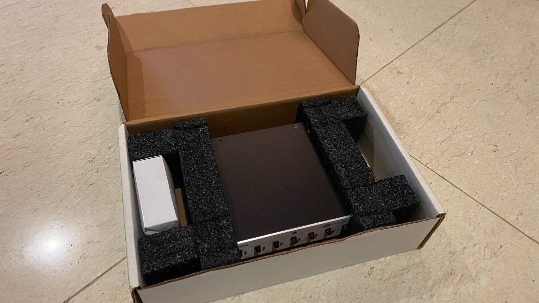 RJM Amp Gizmo MIDI Switcher, Hobbies & Toys, Music & Media, Musical ...