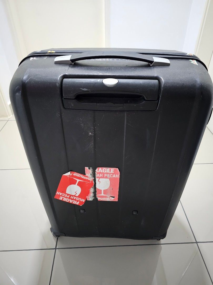 Samsonite Hard Case 30 inch Luggage, Hobbies & Toys, Travel, Luggages ...