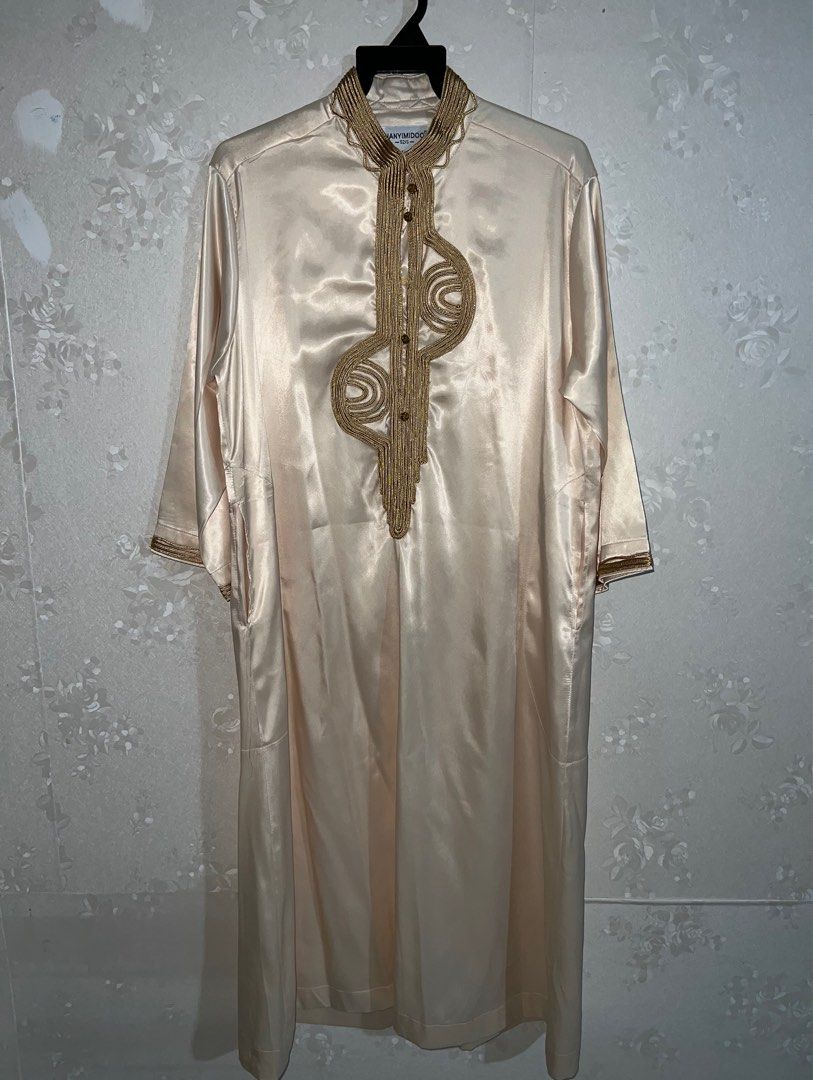 Silky Arabic Throbe, Men's Fashion, Muslim Wear, Baju Melayu on Carousell