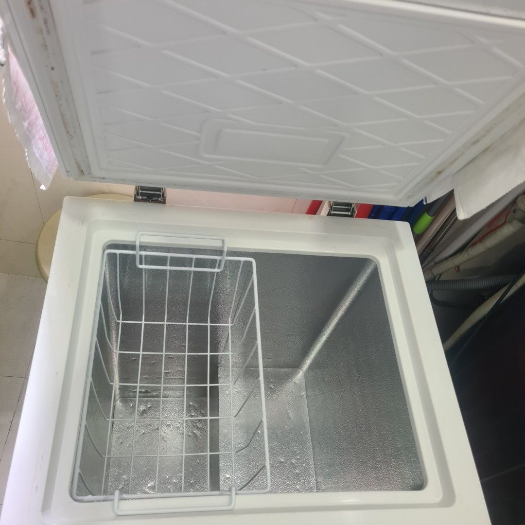 Techno 100L Chest Freezer, TV & Home Appliances, Kitchen Appliances ...