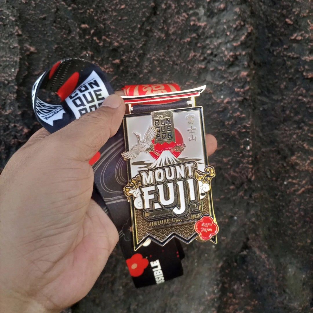 The conqueror virtual challenge medals mount fuji, Serba Serbi, Others ...