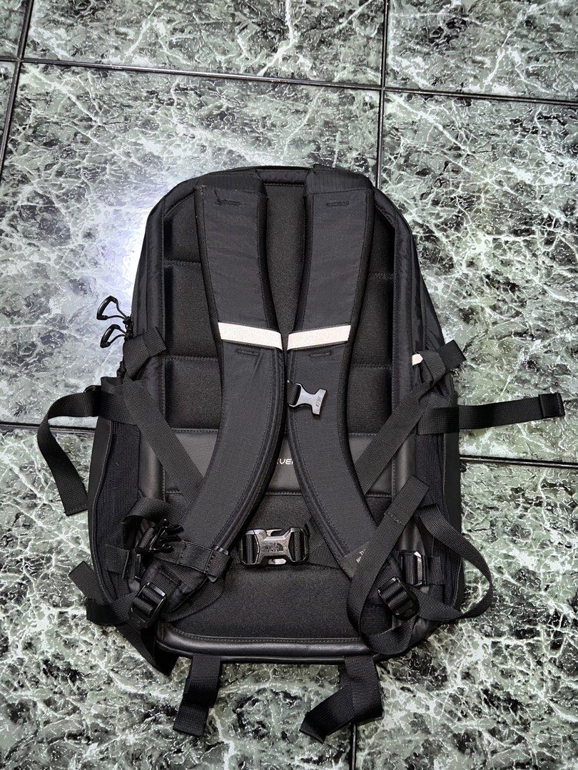 THE NORTH FACE RECON BACKPACK BLACK, Men's Fashion, Bags, Backpacks on ...