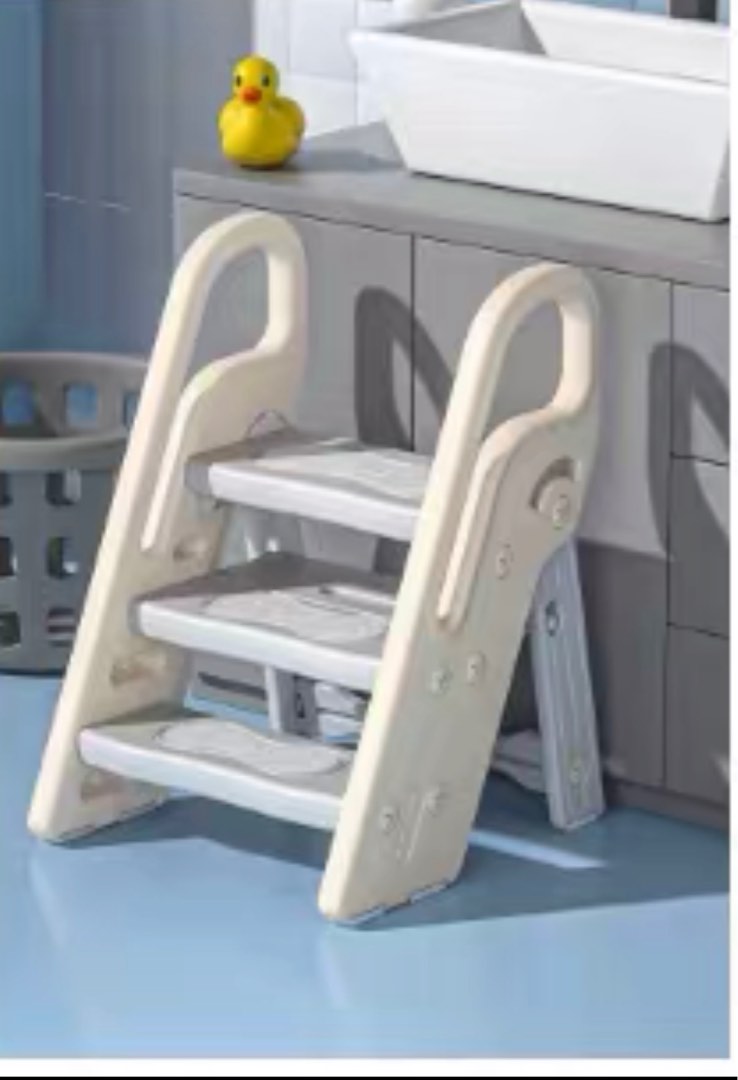Foldable anti-slippery Toddler ladder, Babies & Kids, Bathing ...