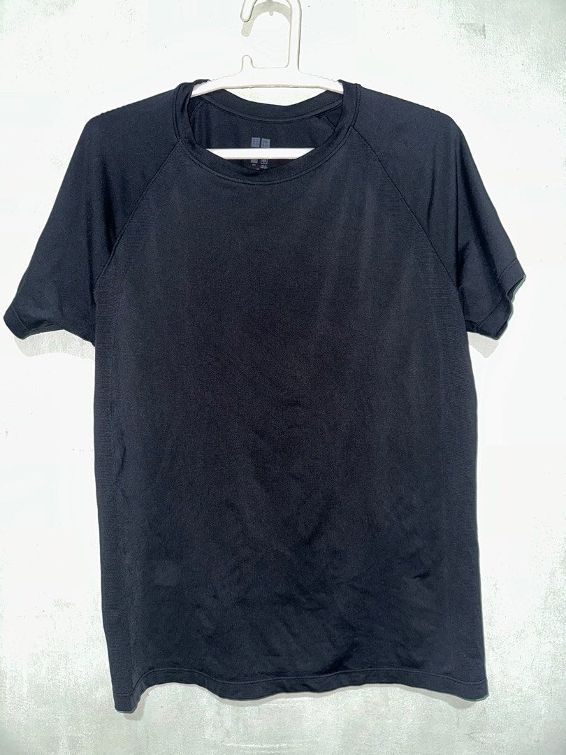 Uniqlo Dri fit Airism - Black XL, Women's Fashion, Tops, Shirts on ...