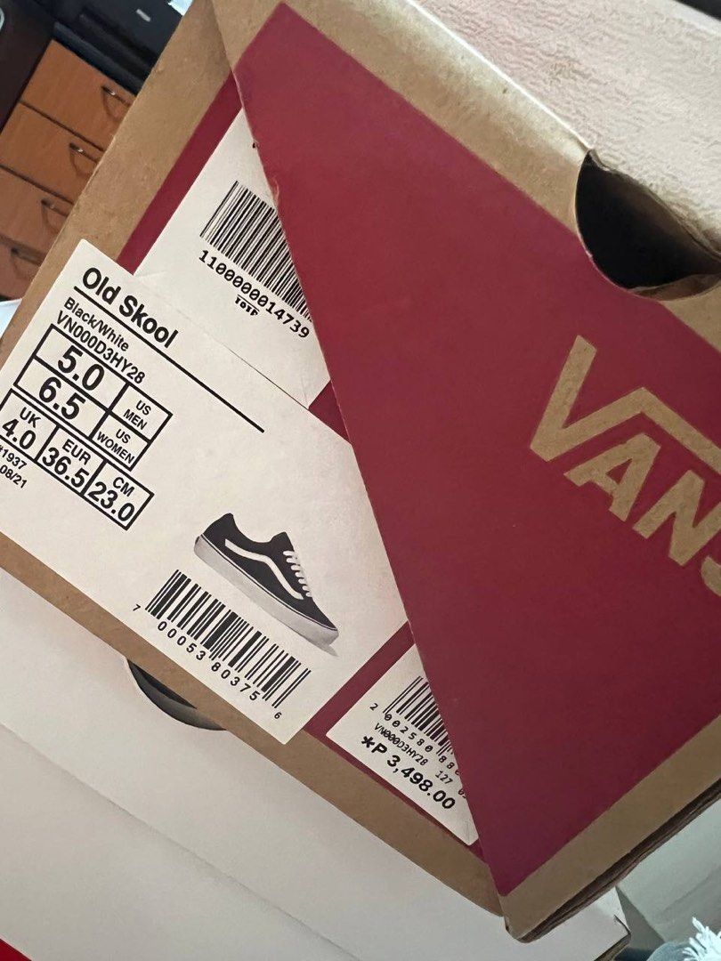 Vans Old Skool, Women's Fashion, Footwear, Sneakers on Carousell