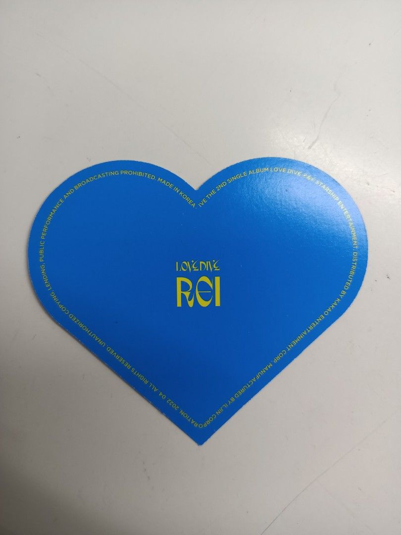 IVE Official Love dive Gauel and Rei heart pc, Hobbies & Toys ...