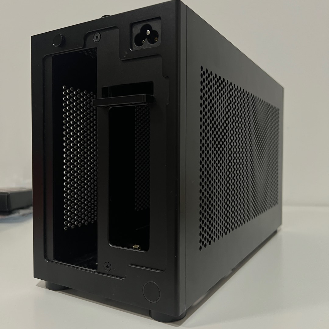 Zs A4 V3 8 4l Mini Itx Case Black Computers And Tech Parts