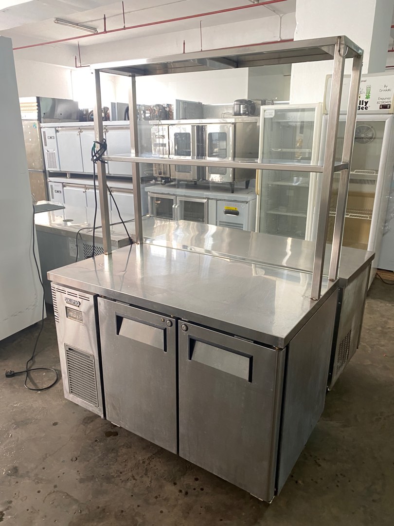 1.2m counter chiller with glass rack. Blower cooling. Free deliver and ...