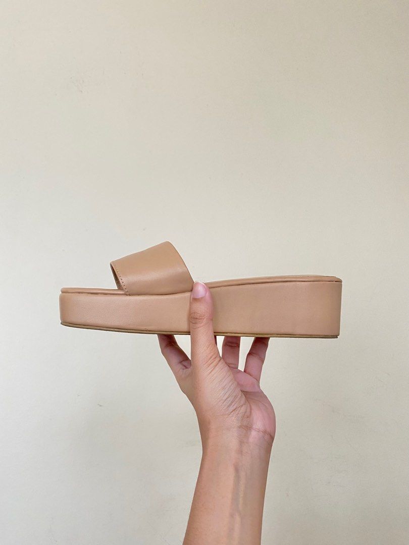 2 inches Platform Slide, Women's Fashion, Footwear, Wedges on Carousell