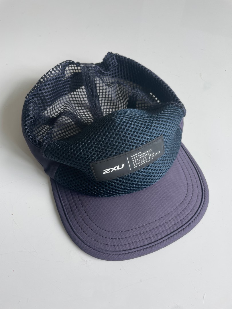 2XU light weight Hat / Cap, Men's Fashion, Watches & Accessories, Caps ...