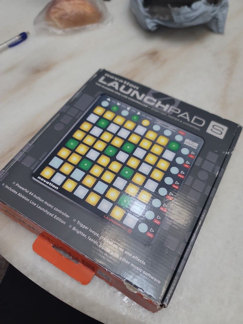 Ableton novation Launchpad S, Hobbies & Toys, Music & Media, Musical ...