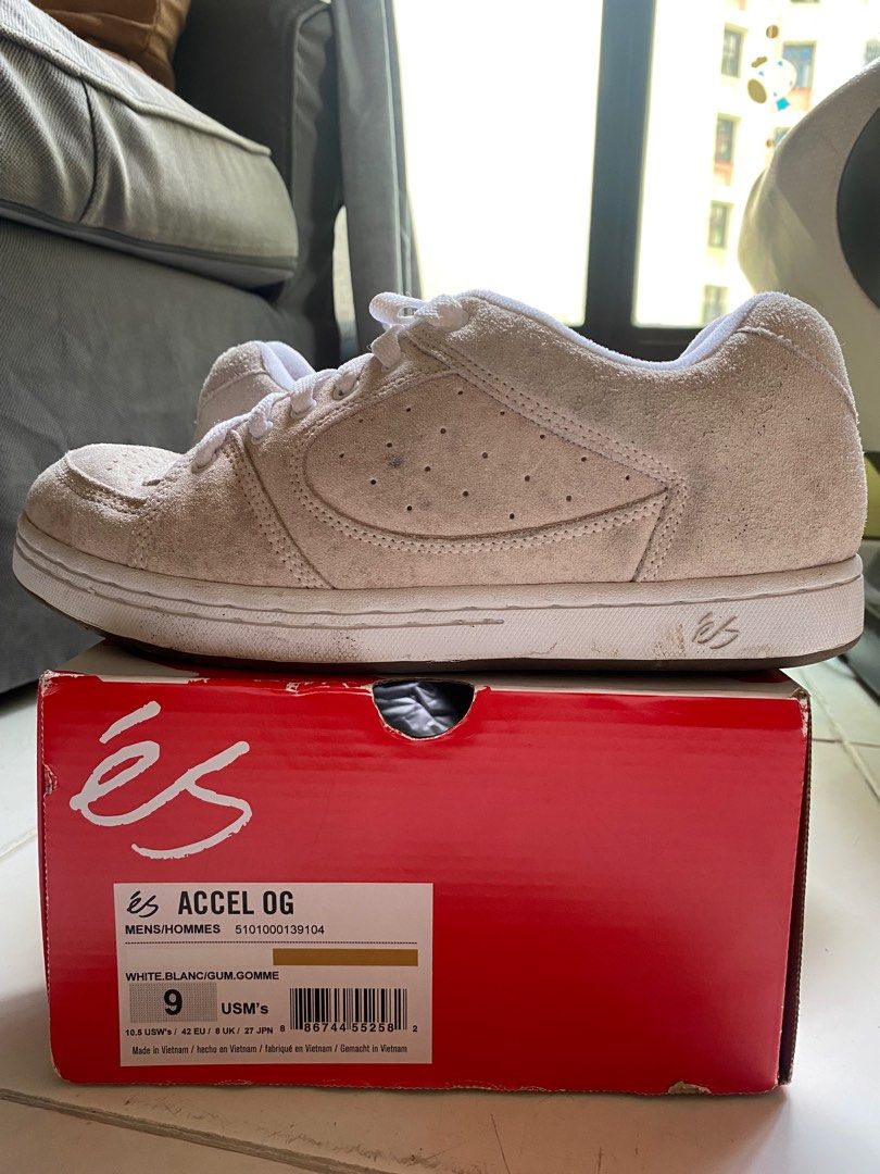 Accel Og ( white.Blanc/Gum.Gomme), Men's Fashion, Footwear, Sneakers on ...