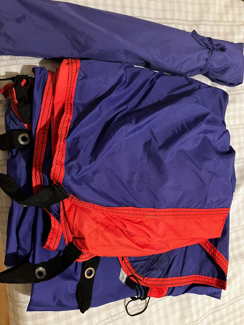 Tent Apexus Tadpole , Sports Equipment, Hiking & Camping on Carousell