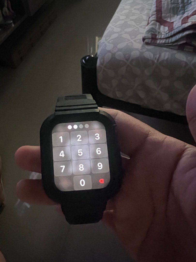 Apple watch, Mobile Phones & Gadgets, Wearables & Smart Watches on ...