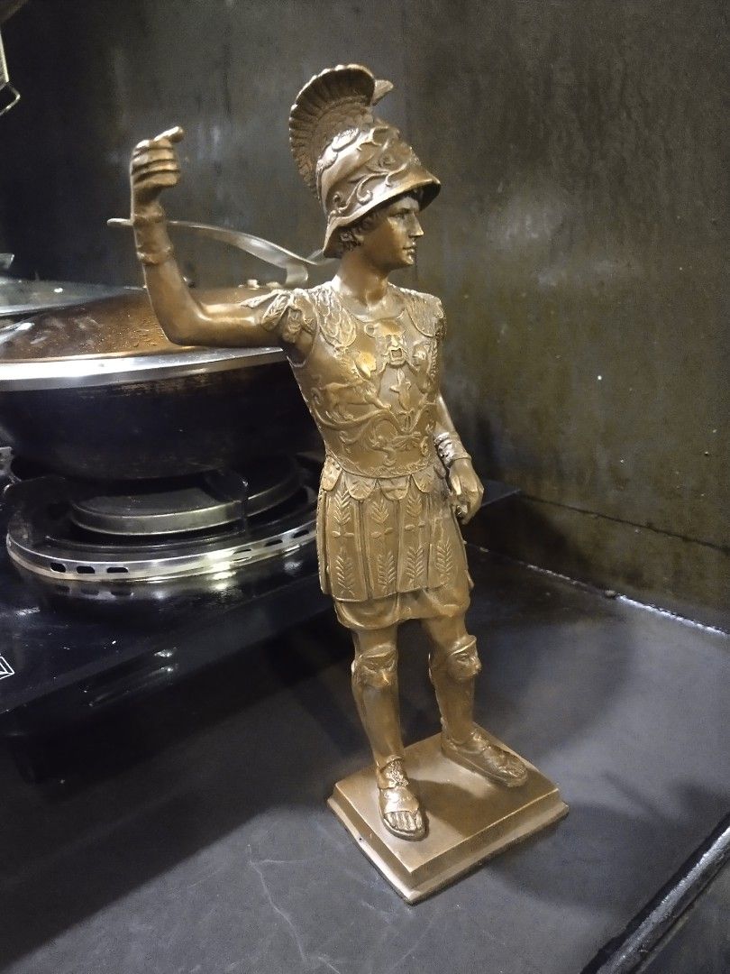 Brass ancient Roman soldier statue display, Hobbies & Toys, Memorabilia ...