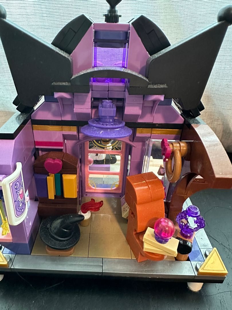 Built KUROMI House - Keepley, Hobbies & Toys, Toys & Games on Carousell