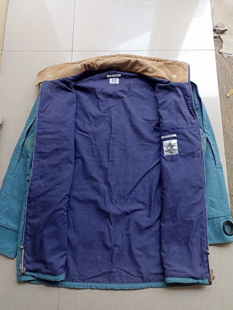 Cp Company jaket parka.., Fesyen Pria, Pakaian , Baju Luaran di Carousell