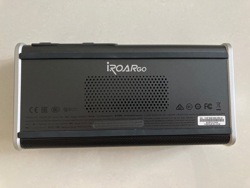 Creative iRoar Go Bluetooth Speaker with Box/Accessories (Like New ...