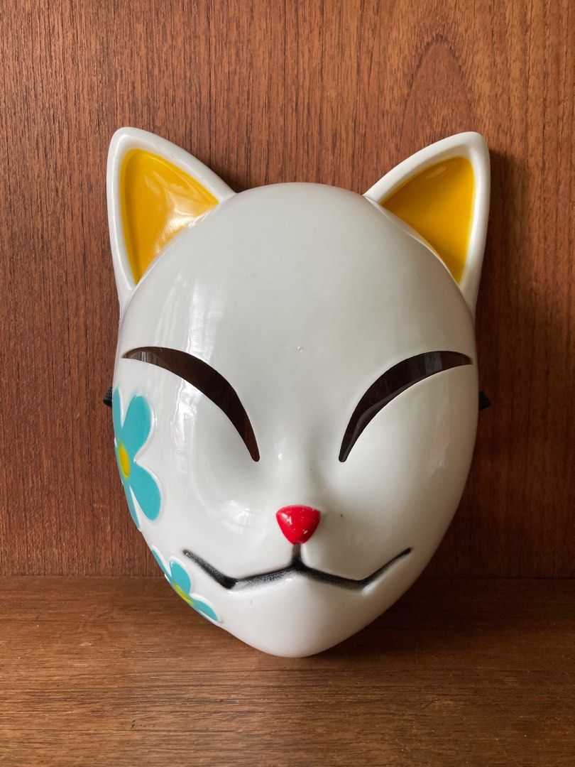 Demon Slayer MAKOMO Mask, Hobbies & Toys, Memorabilia & Collectibles ...
