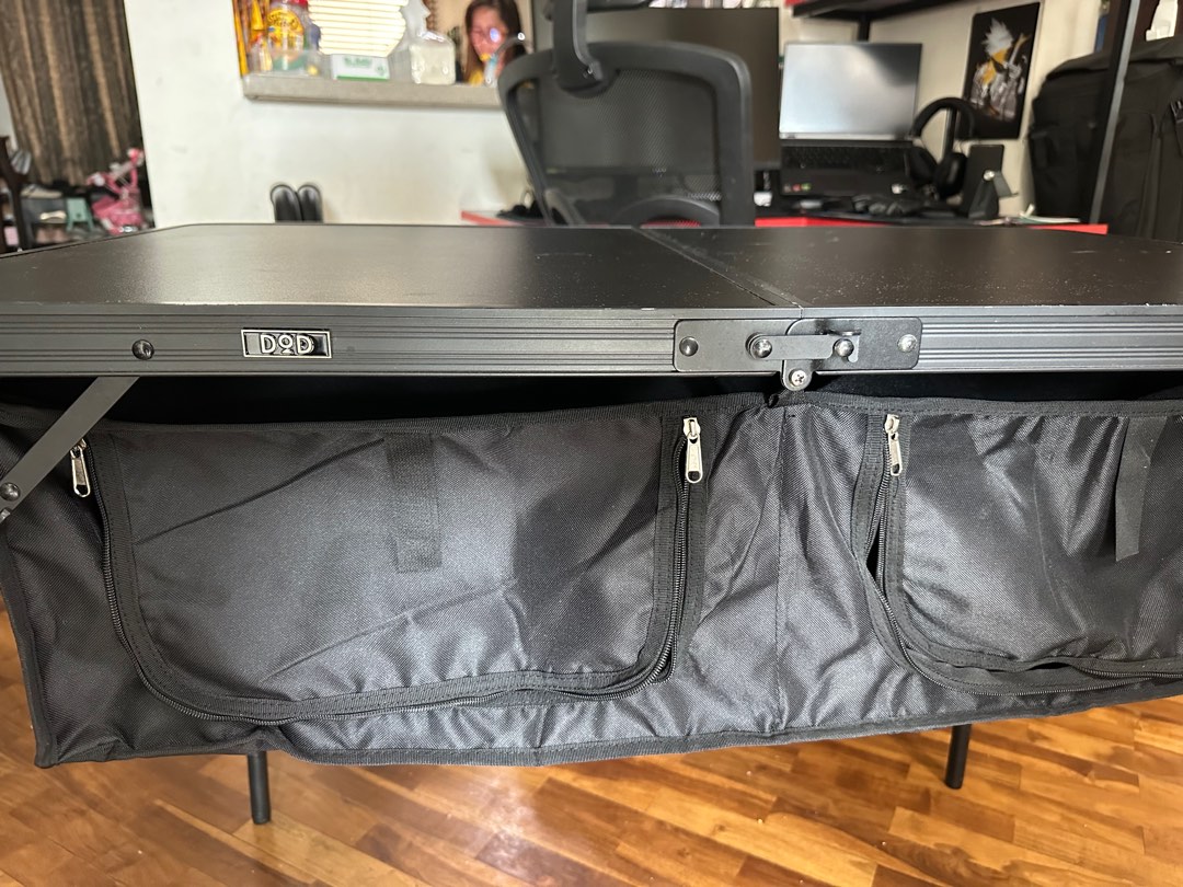 DoD Good Rack Table camping, Sports Equipment, Hiking & Camping on ...