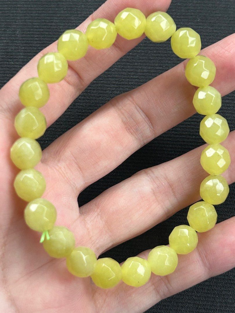 Faceted Serpentine Jade/Xiu Yu bracelet 7.7mm, Women's Fashion, Jewelry ...