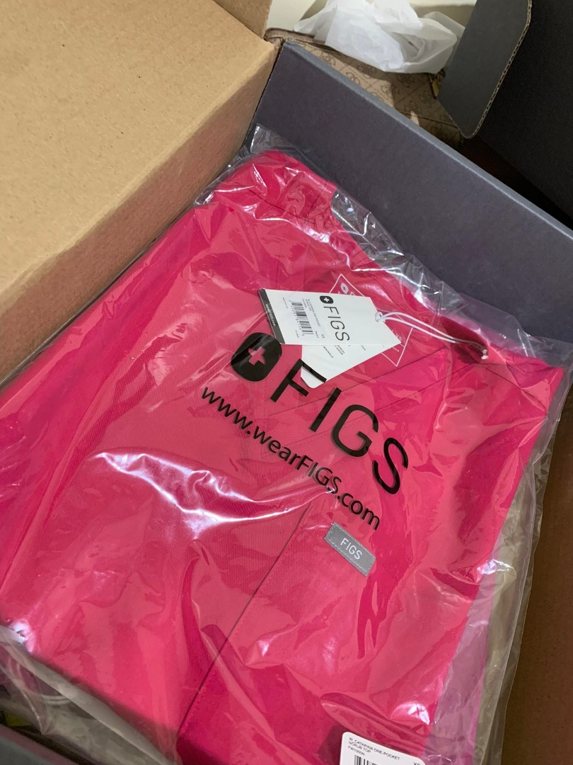 FIGS - ORIGINAL USA MEDICAL GRADE SCRUBS, Women's Fashion, Activewear ...