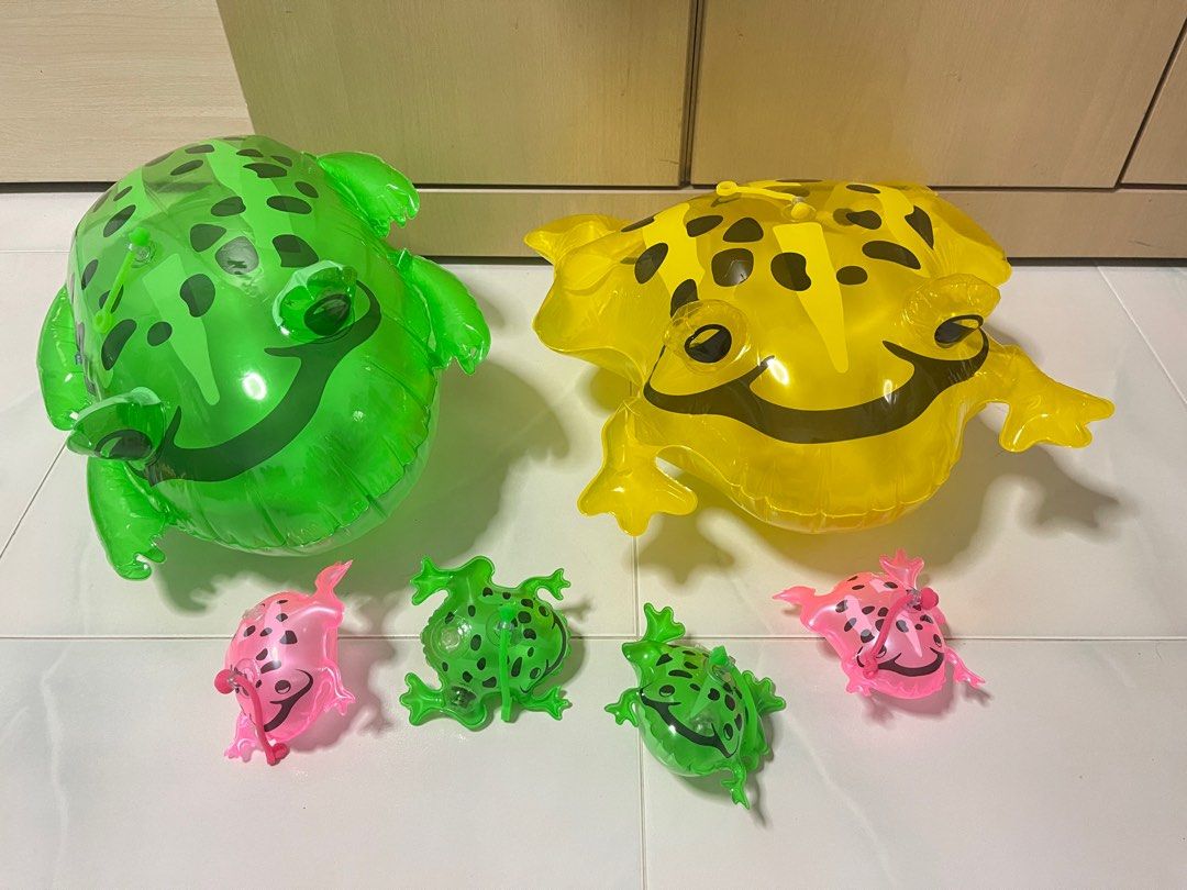 Frog balloon, Hobbies & Toys, Toys & Games on Carousell